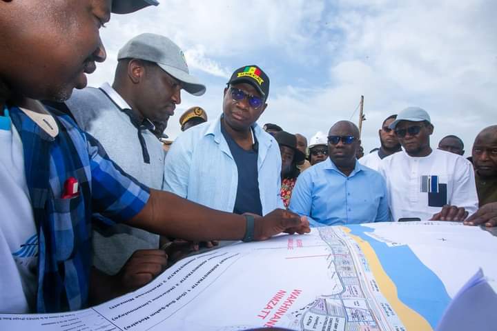 Gestion du littoral ; descente du Ministre de l'Urbanisme, des Collectivités Territoriales et de ...